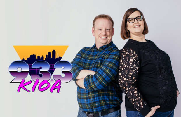 Do You Watch Super Bowl Commercials Early? | 93.3 KIOA